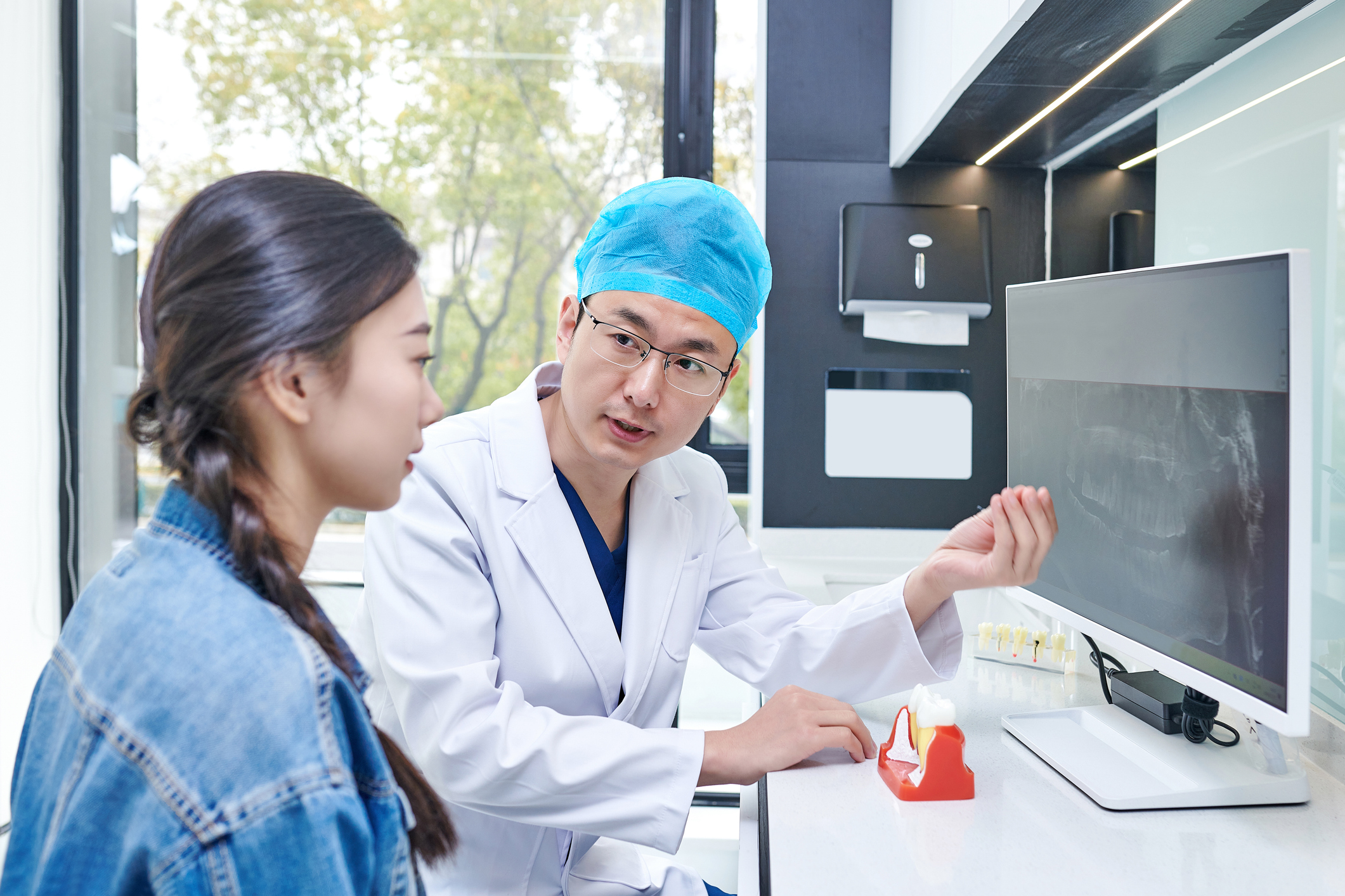 How Customized 3D Printing Solutions are Transforming Complex Dental ...